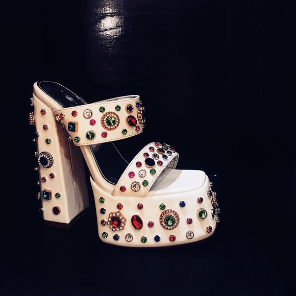 AKIRA | Shoes | Shoes Akira | Poshmark
